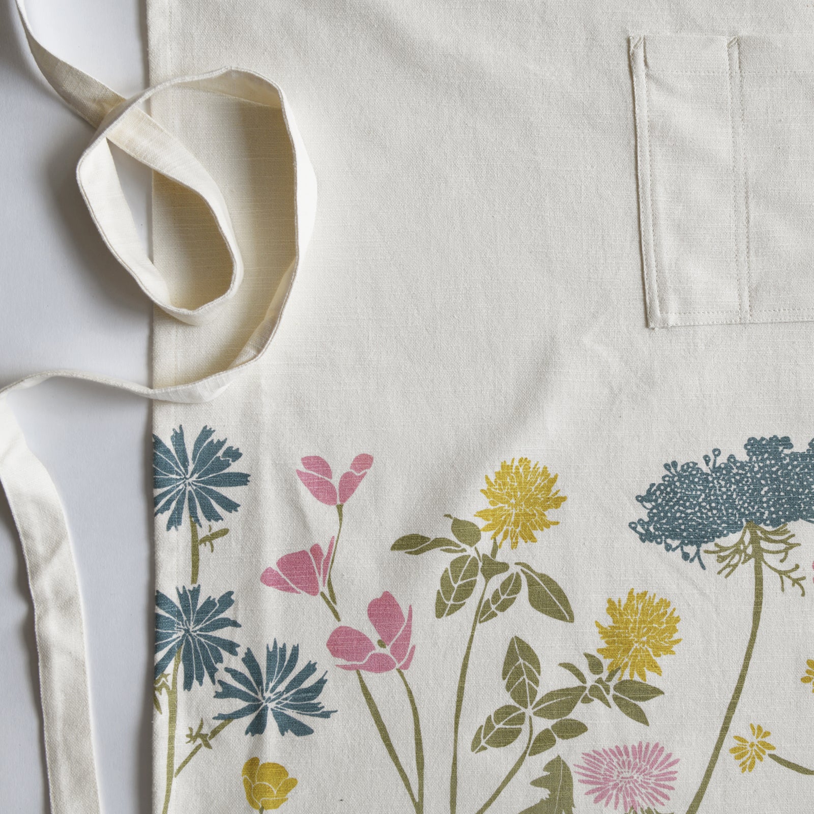Organic Kitchen + Garden Aprons | For Cooks + Gardeners – June & December