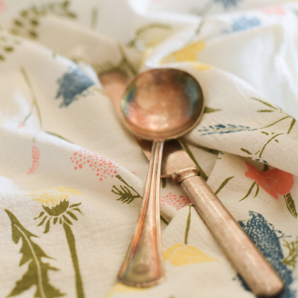 Meadow Kitchen Tea Towel | Reusable Botanical Towels – June & December